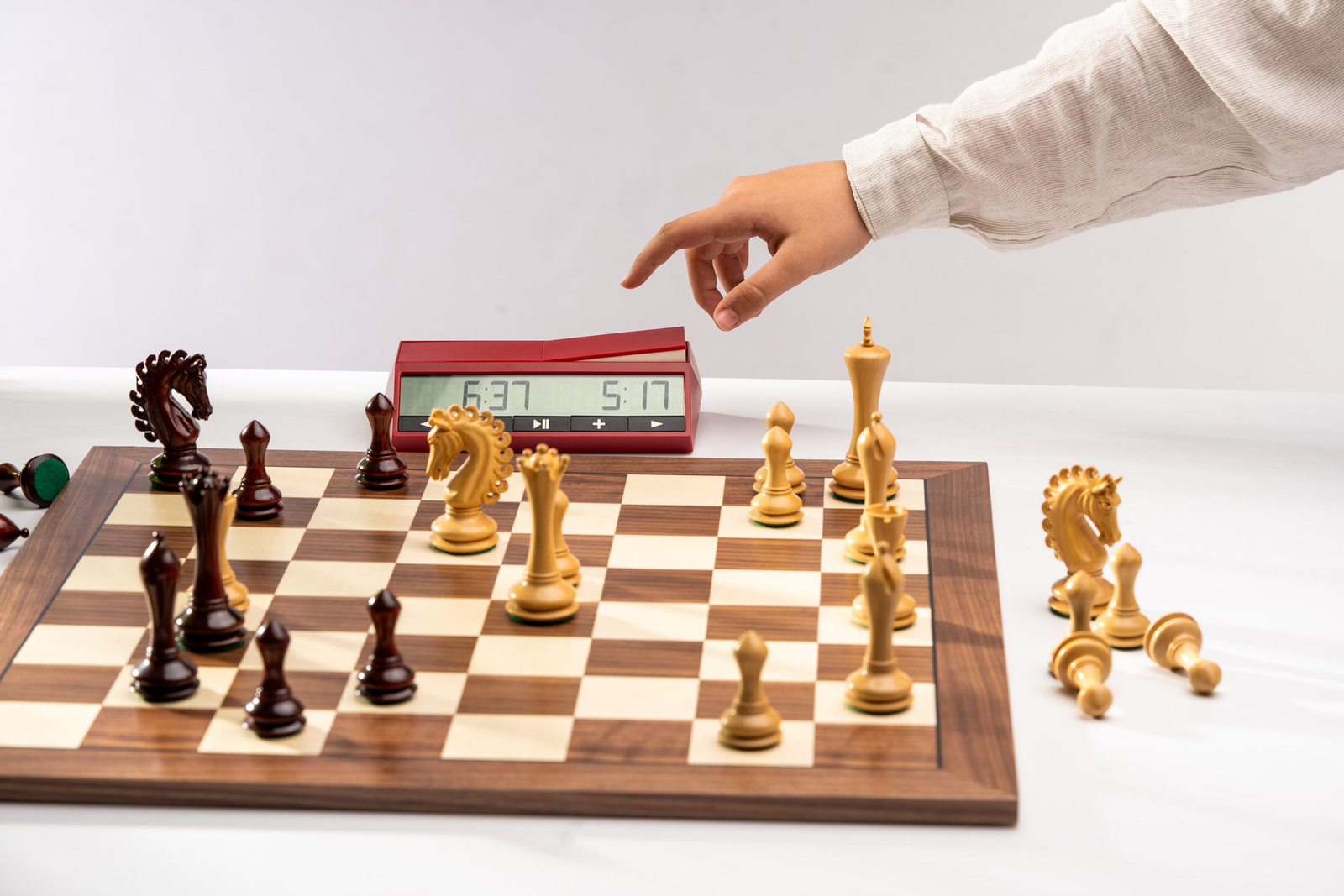 Buy Handmade Chess Boards, Chess Sets & Chess Pieces – chess-set.co.uk
